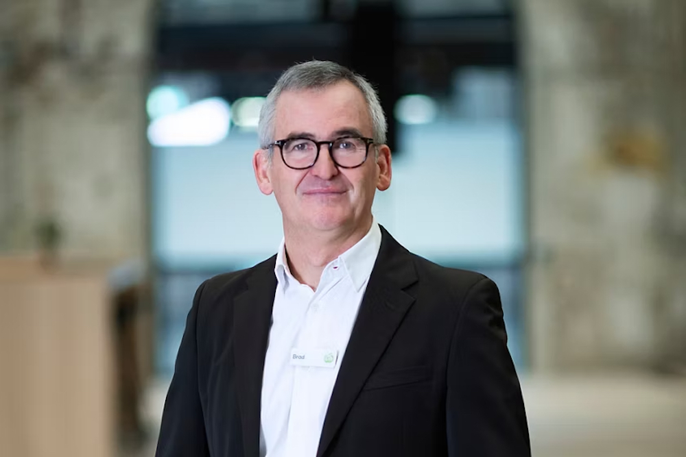 Woolworths boss threatened with jail in Senate hearing